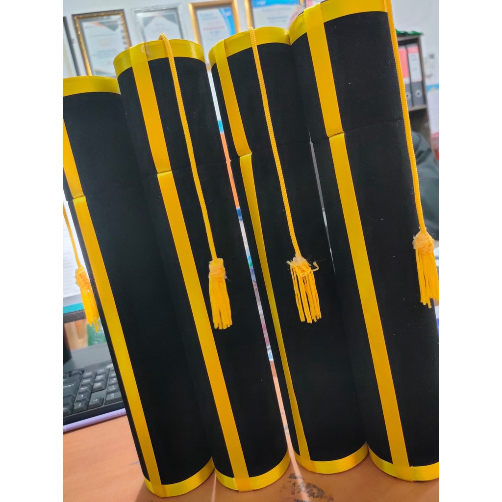 GRADUATION TUBE / GRADUATION TOGA TUBE / IJAZAH AUCTION | Shopee Singapore