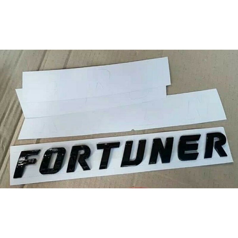 MESIN Fortuner Emblem/ Fortuner Logo Black Fortuner Hood Logo | Shopee ...