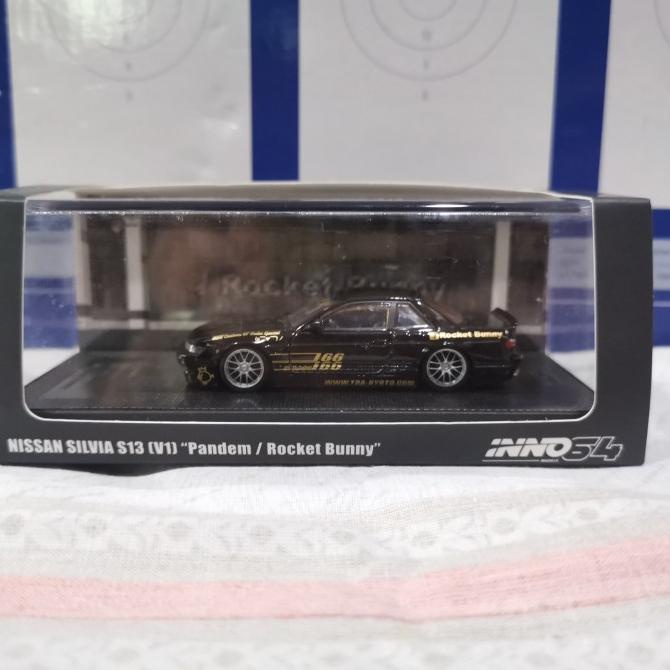 HITAM Inno64 Inno Nissan Silvia S13 V1 Pandem Rocket Bunny Black ...