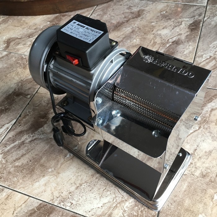 MESIN New Mini Coconut Grate Machine | Shopee Singapore