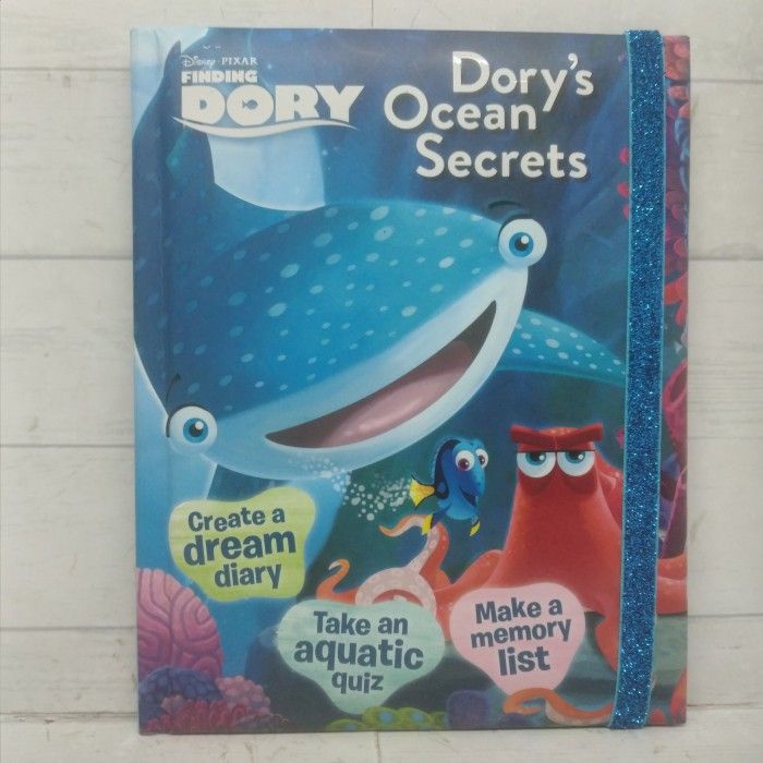 Disney Pixar Dory Dory Doryys Ocean Secrets Books | Shopee Singapore