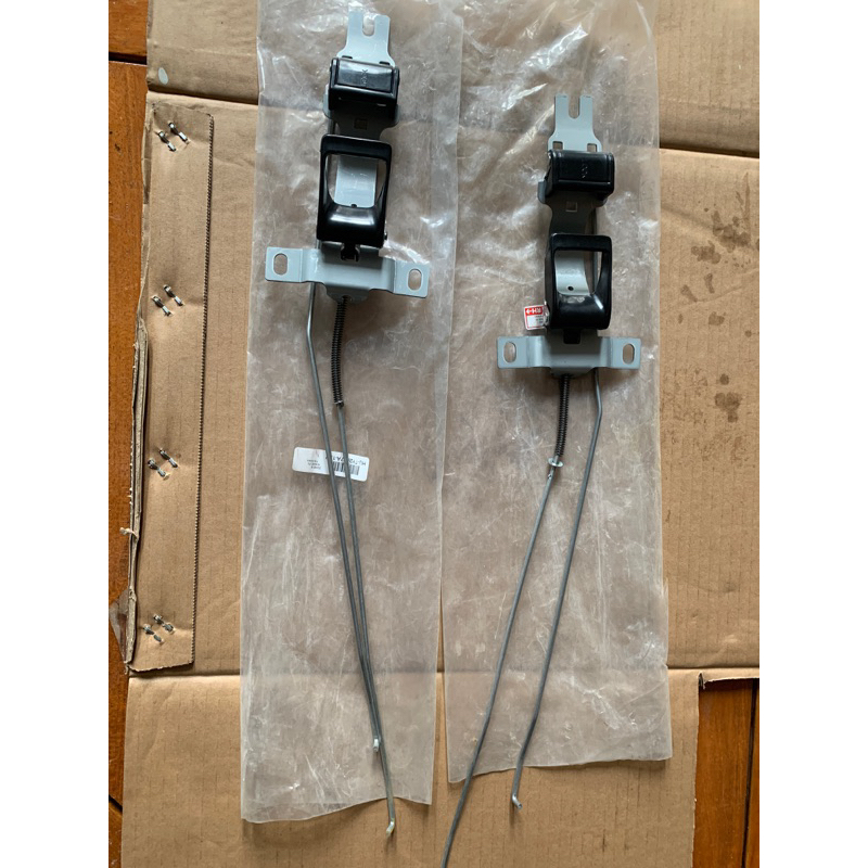 Toyota hardtop Front Door lock | Shopee Singapore