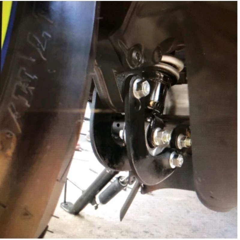Lowering xsr155 shock Lowering xsr155 Lowering shock yamaha xsr155 ...