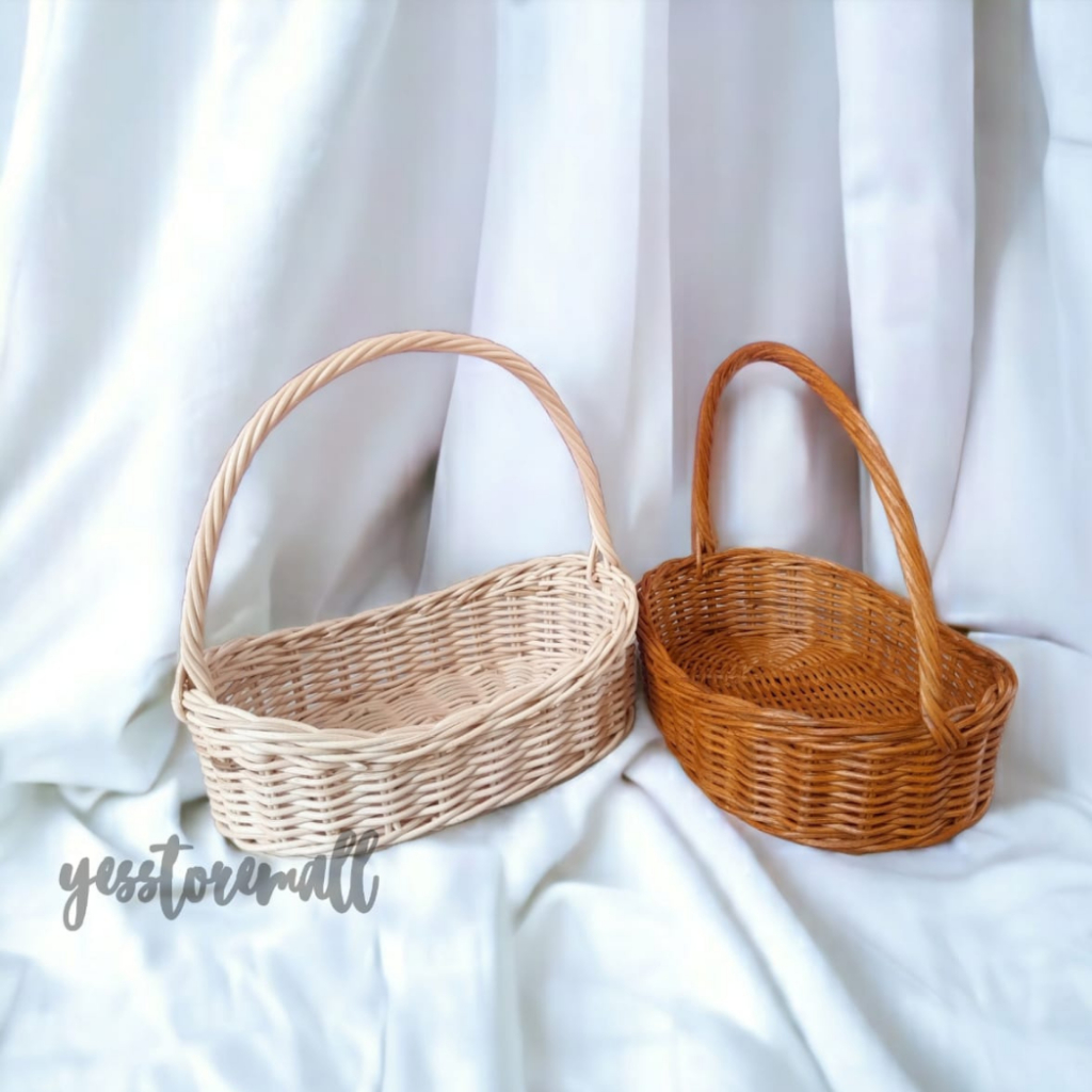 Round rattan basket, fruit container, wedding gift parcel, oval ...