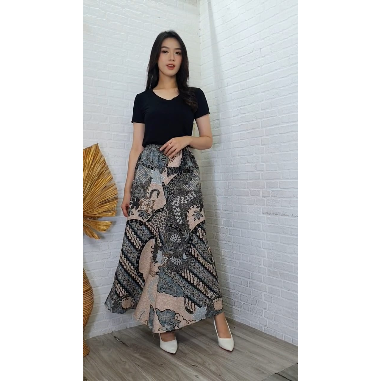 Pradya women's jumbo batik culottes trousers | Shopee Singapore