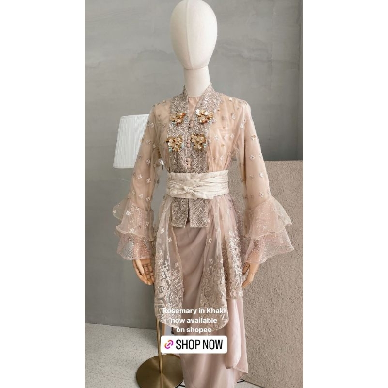 Rent Kebaya Jaleela Rosemary Graduation Engaggement Photoshoot Proposal