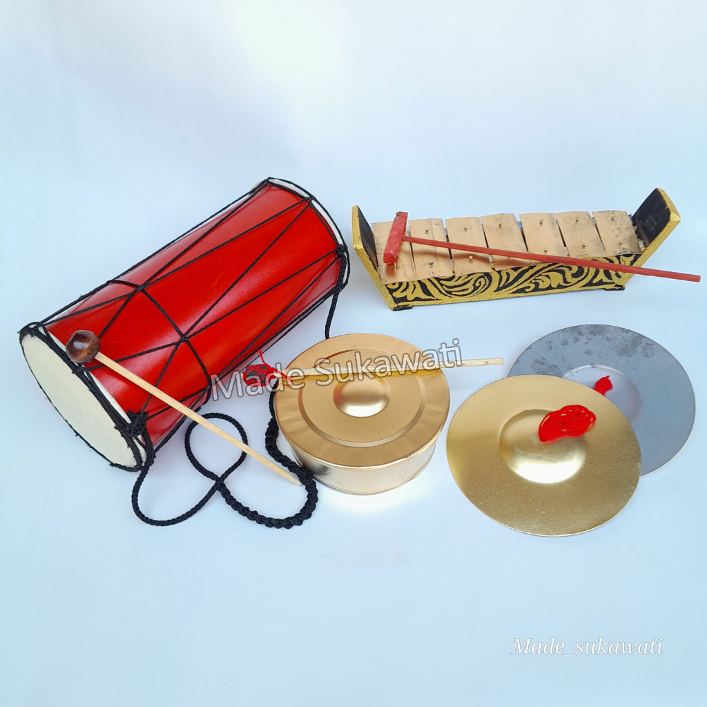 Gamelan Gong Cengceng Kendang Package, a traditional Balinese ...