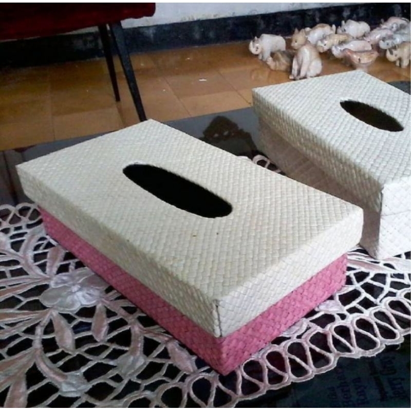 Tissue box Holder tissue box Woven pandan Plain Ethnic aesthetic Eco ...