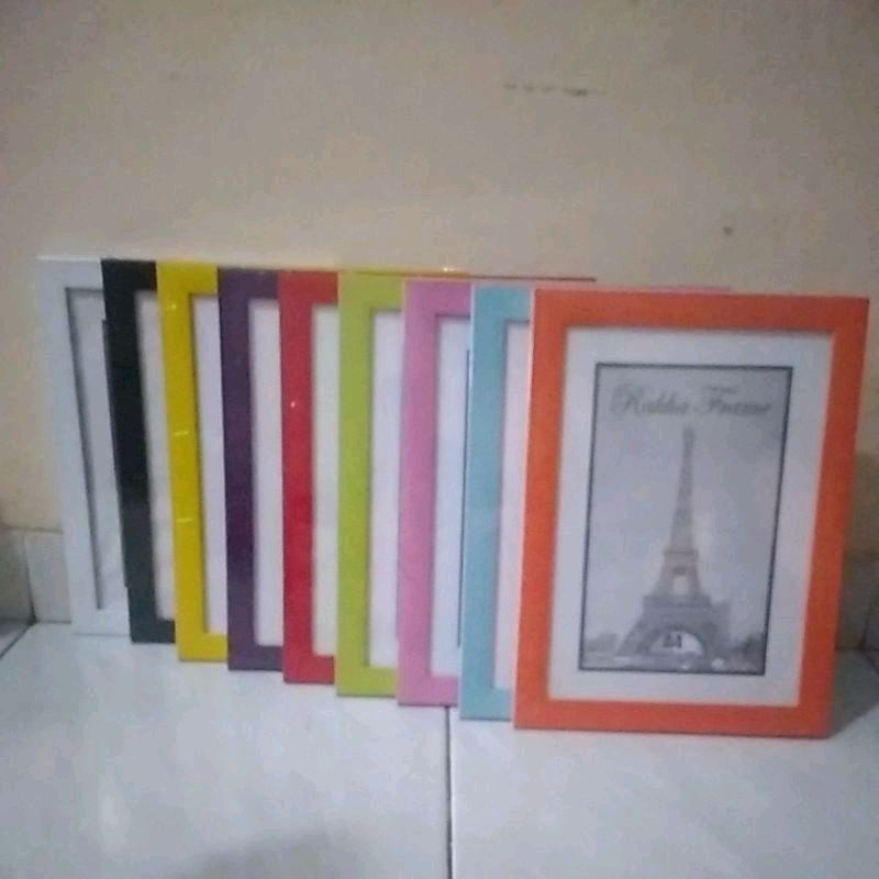 Minimalist Frame / Frame / Figura Color A4 21 x 30 cm | Shopee Singapore