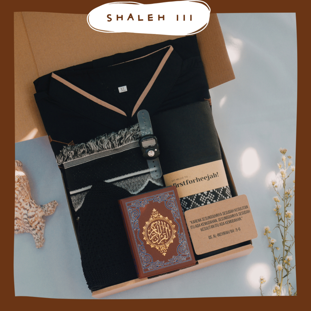 (SHALEH Part III) Men's Muslim Hampers | Gift Box for Eid Graduation ...