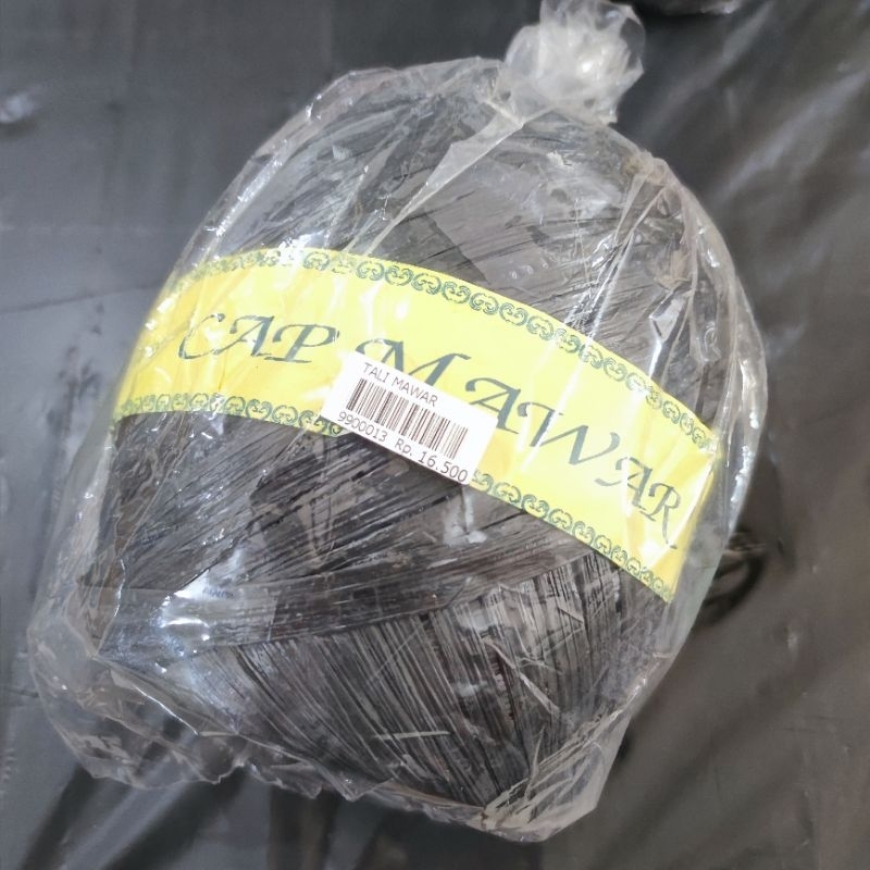 MAWAR RAFIA ROSE CAP BLACK PLASTIC ROPE | Shopee Singapore