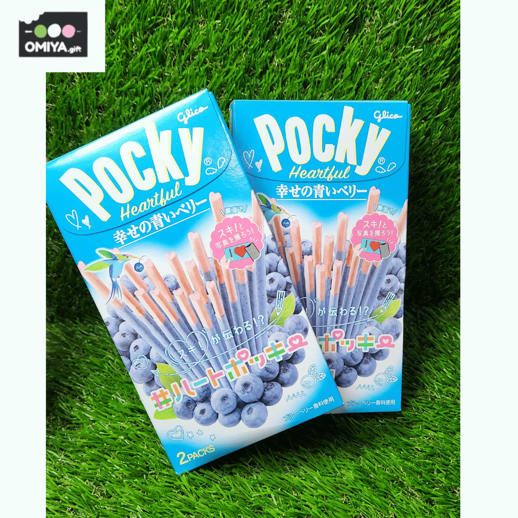 Pocky GLICO HEARTFUL BLUEBERRY WITH STRAWBERRY STICK | Pocky ORIGINAL ...