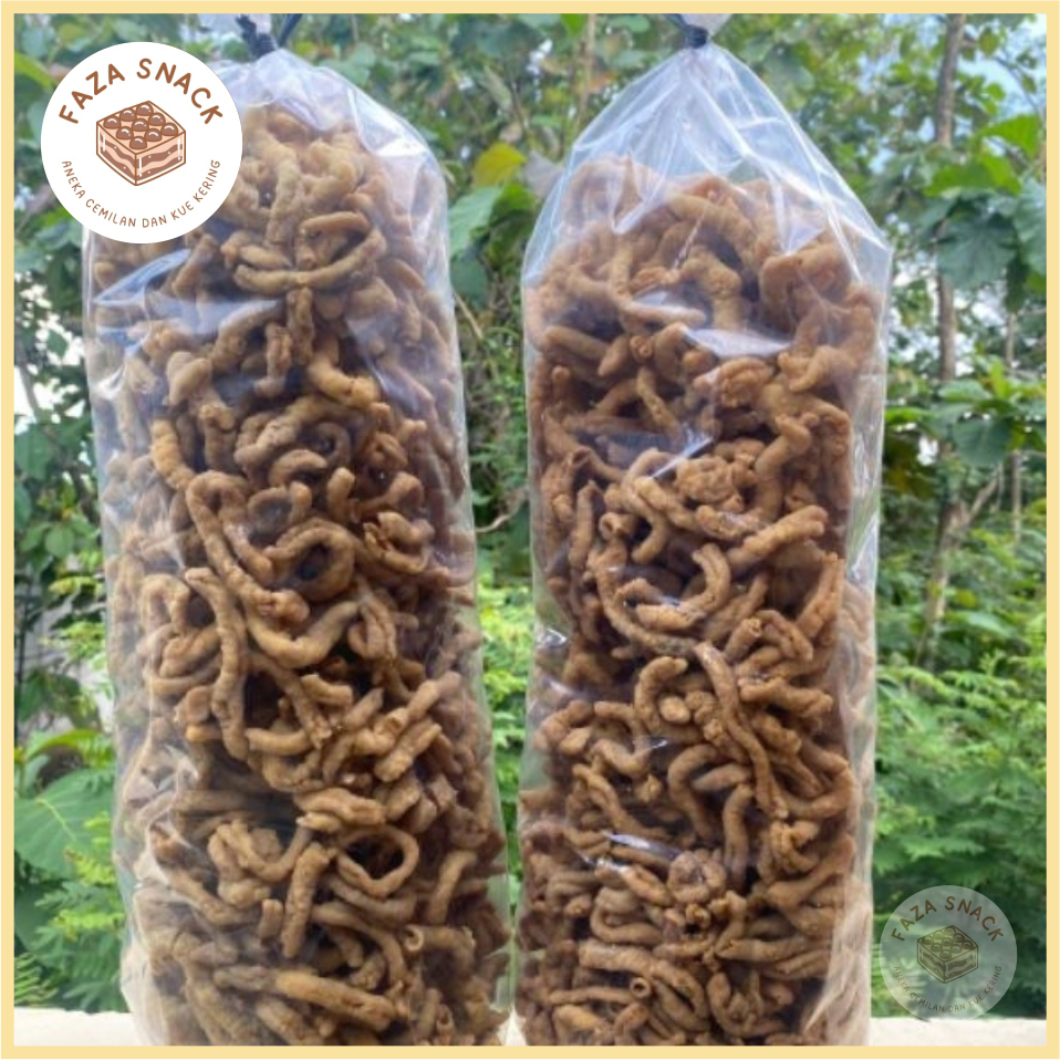 1kg Crispy Intestine Chips Savory SUPER Chicken Intestine | Shopee ...