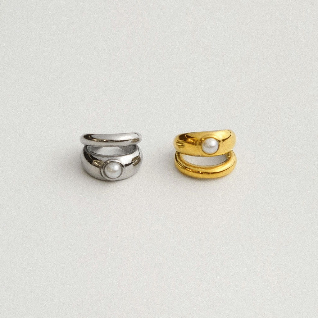 Arnaé Archive 田 Stacked Pearl Ear Cuff (1PC Only) 田 Unisex Pearl ...