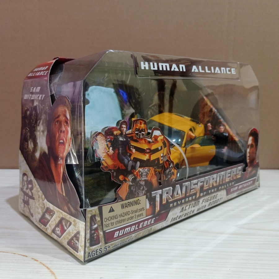 Transformers Human Alliance BumbleBee+Sam Witwicky | Shopee Singapore