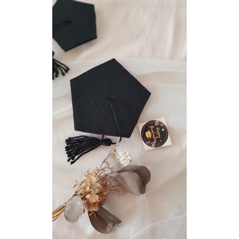 Happy Graduation Graduation Doll Toga | Shopee Singapore