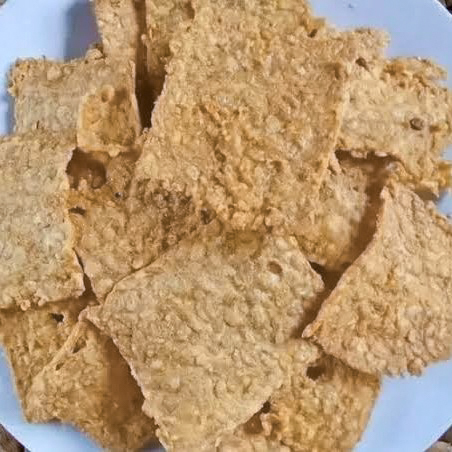 250 grams | Typical Bandung Tempeh Fried | Tempeh Chips | Shopee Singapore