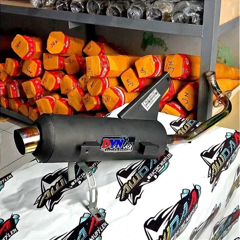 Tsuigi exhaust beat deluxe beat street scoopy genio tsuigi bas cool ...