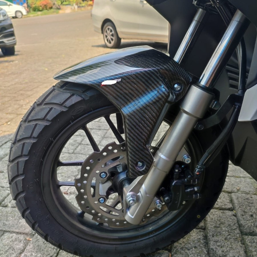 The front fender of the adv 150 adv 160 carbon kevlar is dr | Shopee ...
