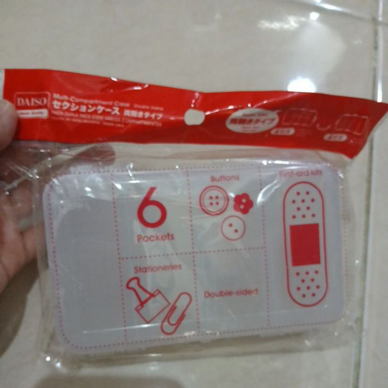 Daiso Multi compartment case double sided box small partition TC-0993 ...