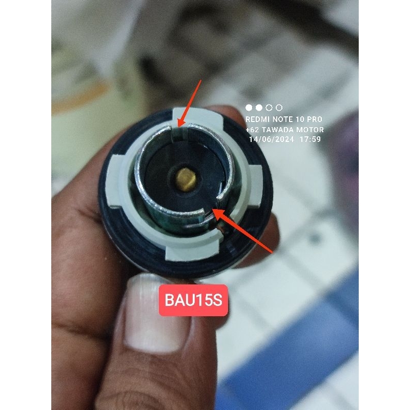 Car SEN Light Fitting Socket 1-foot Swivel MODEL BAU15S | Shopee Singapore