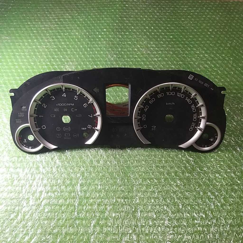 Suzuki Ertiga 34100-77MA MHO Speedometer Kilometer indicator board ...