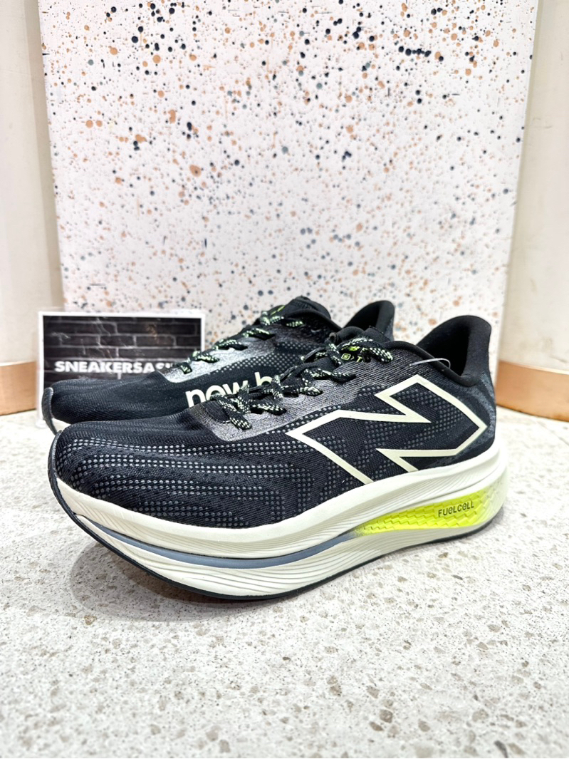 Nb New Balance Fuelcell Fuel Cell Supercomp Trainer V2 Black White ...