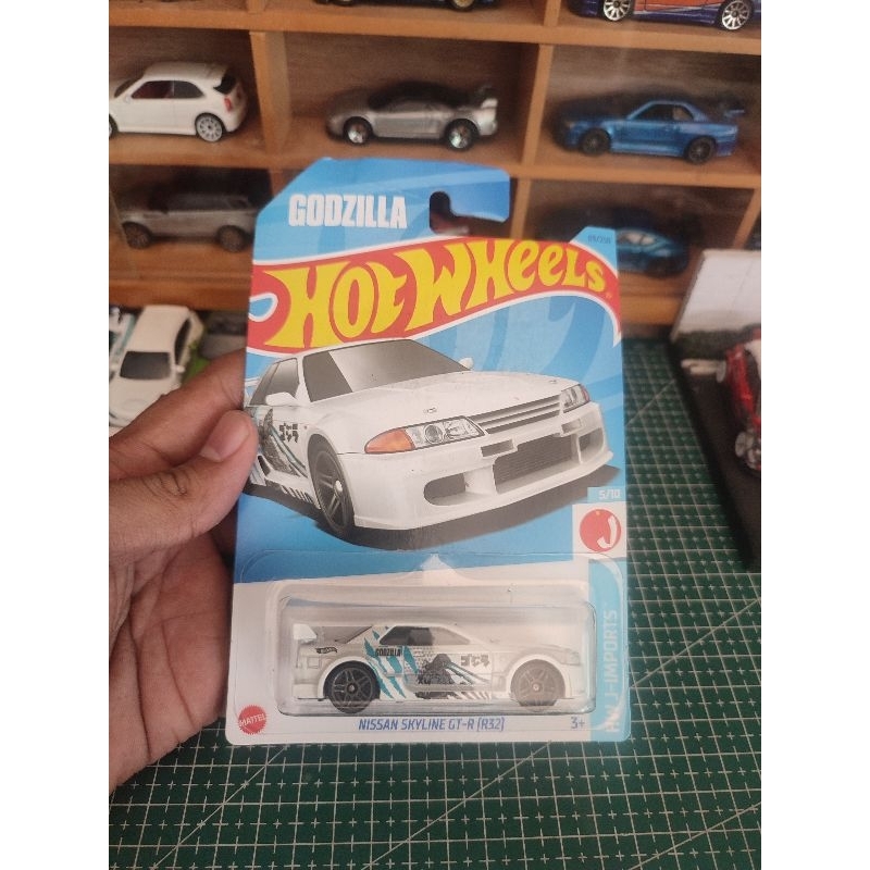 Hotwheels HOT WHEELS HW NISSAN SKYLINE R32 GODZILLA | Shopee Singapore