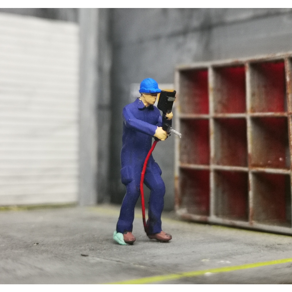 Figure 1 64 Man Mechanic Mechanic type 3 Welder Diorama Diecast Hot ...