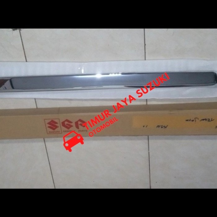 MESIN Garnish list for original SGP APV engine hood | Shopee Singapore