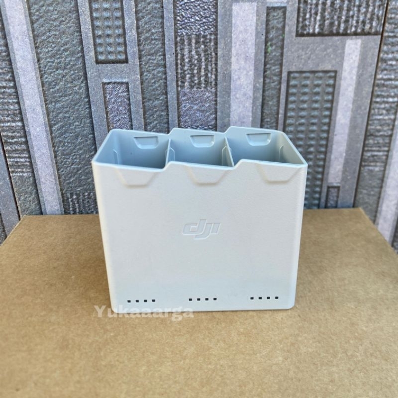 Charging hub/charger hub original dji mini 3/mini 3 pro/mini 4 pro ...