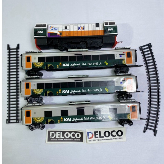 Indonesian Railway Toy Set Package, cc206 Locomotive LIVERI IDUL FITRI ...