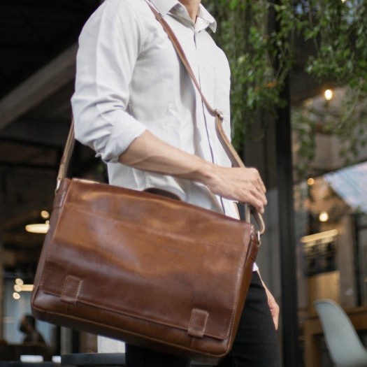 Men's Genuine Leather Laptop Office Work Messenger Sling Bag | Shopee ...