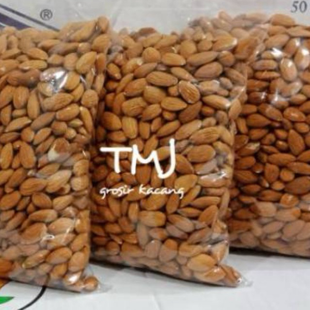 1kg PREMIUM PEELED ALMONDS (ROASTED) | Shopee Singapore