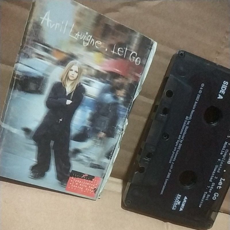 Cassette Tape Avril Lavigne Let Go Check Video Shopee Singapore