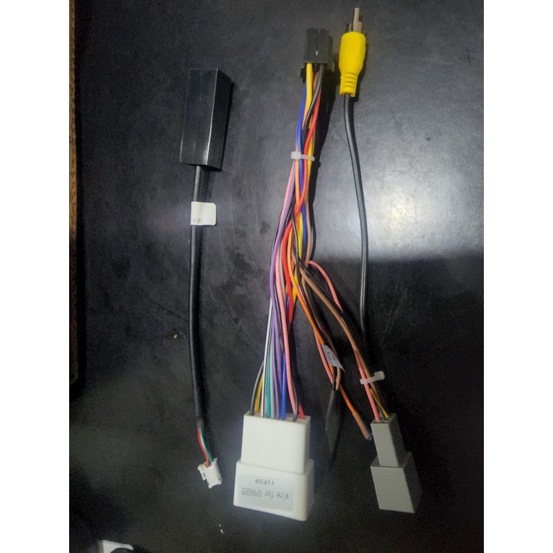 Android pnp head unit socket + xpander car camera step down socket ...