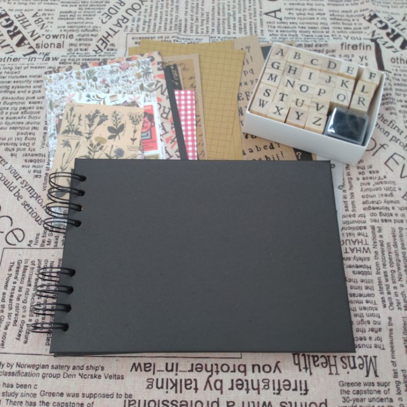 DP076 Black Scrapbook Album - Black Scrapbook Album 20x15cm, 15x15cm ...