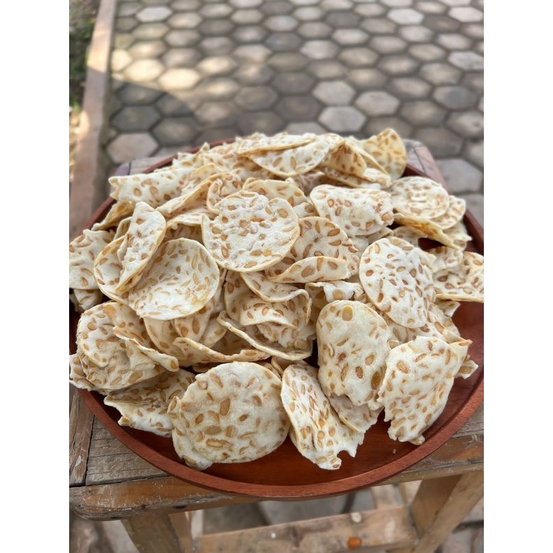 Super Crispy MCB SAGU TEMPE Chips 1 Kg | Shopee Singapore