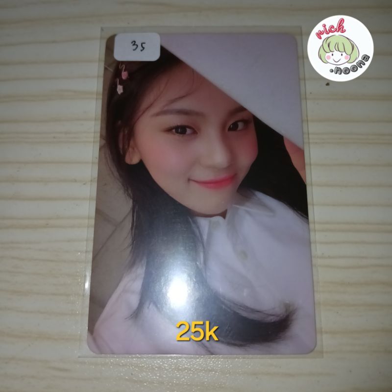 Photocard OFFICIAL ALBUM LABYRINTH UMJI GFRIEND | Shopee Singapore