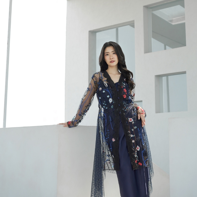 Aura Label - Belle Tunic Top In Navy | Shopee Singapore