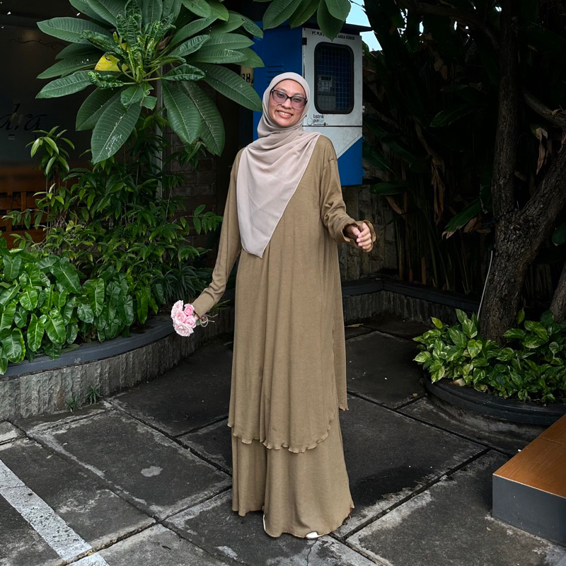 Numa ONE KNIT SET (hijab shafiyya hi.shafiyya) | Shopee Singapore