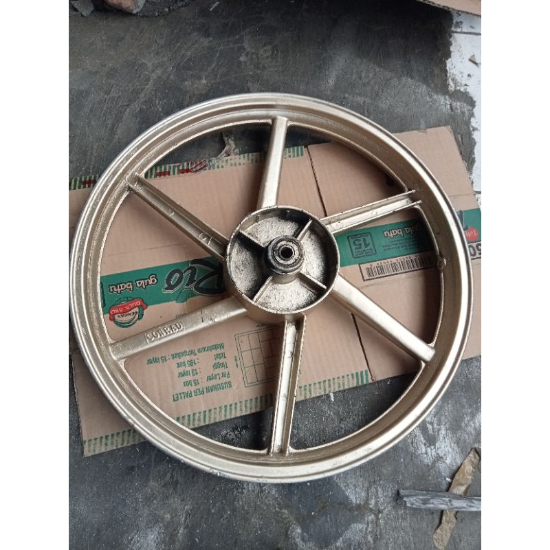 YG Suzuki semes Shogun satria 2 Stroke Rear Rim, The original tromol ...