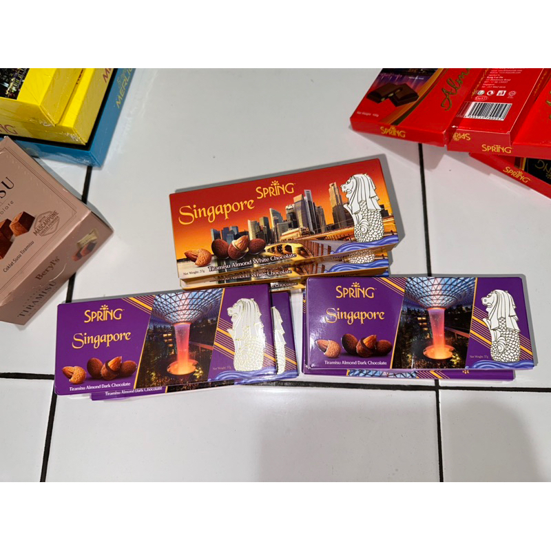 Singapore chocolate | Singapore chocolate | Singapore brown spring ...