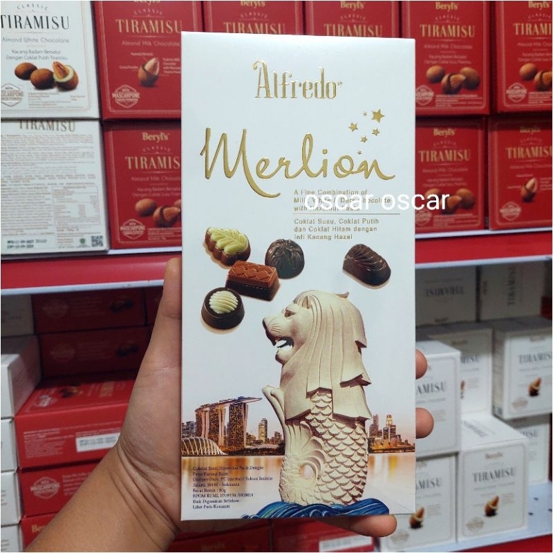 Alfredo Ribbon Merlion Chocolate 80g white box premium Chocolate ...