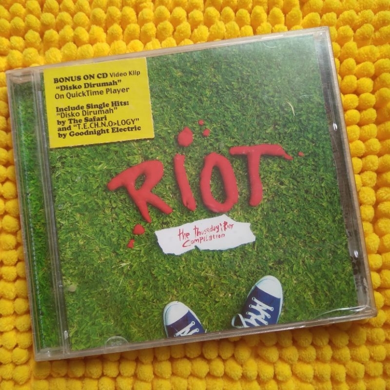 Cd RIOT THE THUSRDAY RIOT COMPILATION (ORIGINAL) | Shopee Singapore