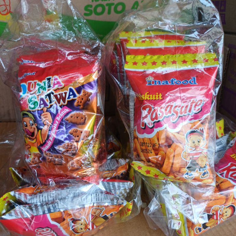 Animal World Biscuits/Sate Flavor 1 pack contains 10 pcs | Shopee Singapore