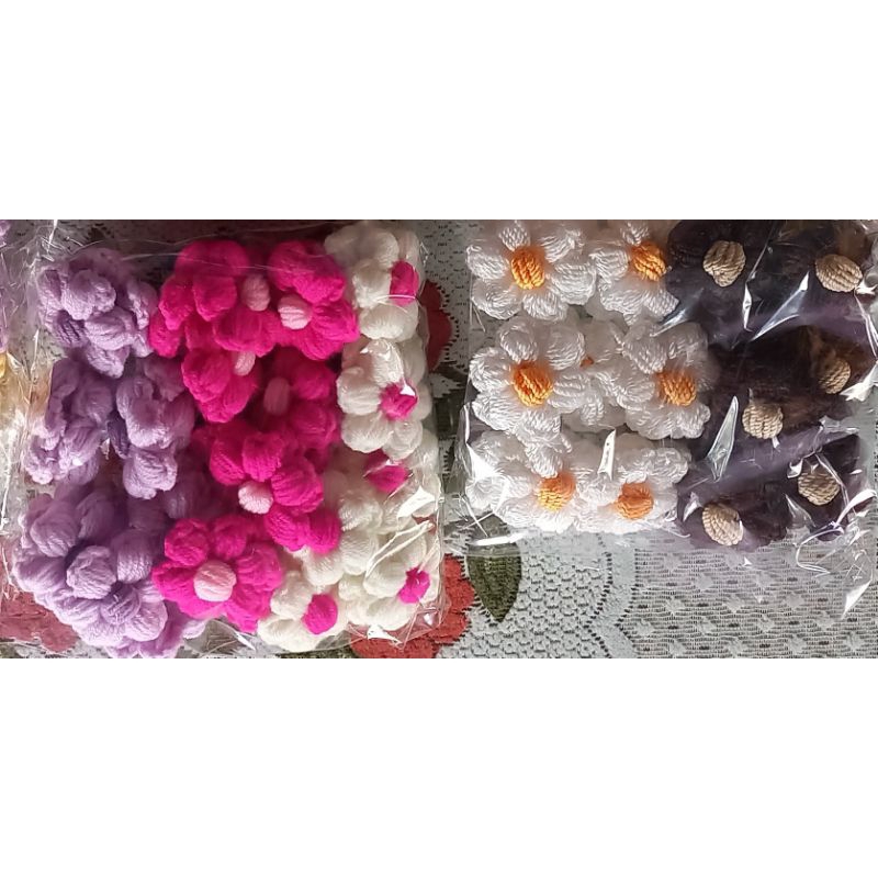 Knitted puff Flower Application (6 Petals) | Shopee Singapore