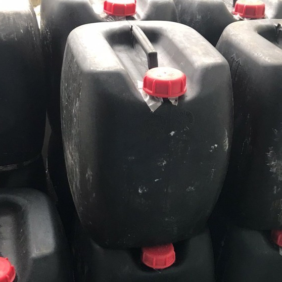 Used jerry cans 25 30 35 Liters / Kg Thick (chemical container ...