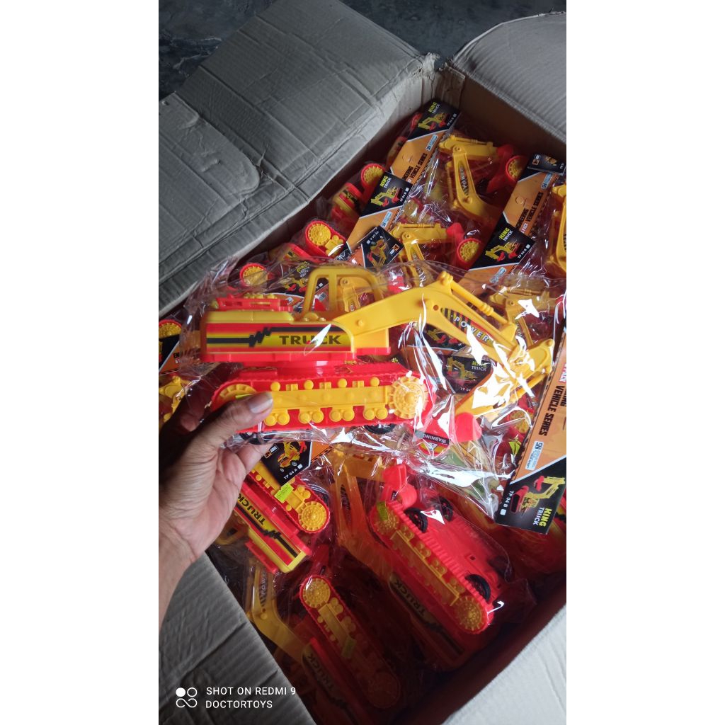 Children's toy excavator bego kruk TP 04B | Shopee Singapore