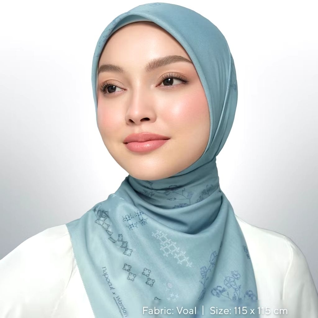 Hijab Napocut Halifa Scarf x Wardah Limited Edition | Shopee Singapore